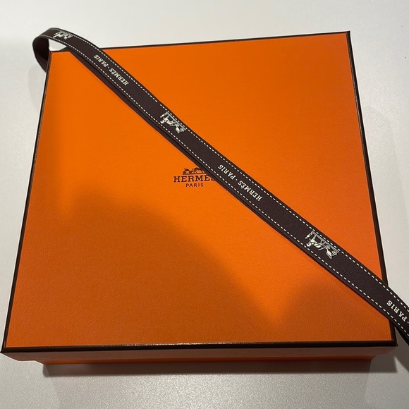 Hermes | Other | Authentic Hermes Gift Box 7x 7 | Poshmark
